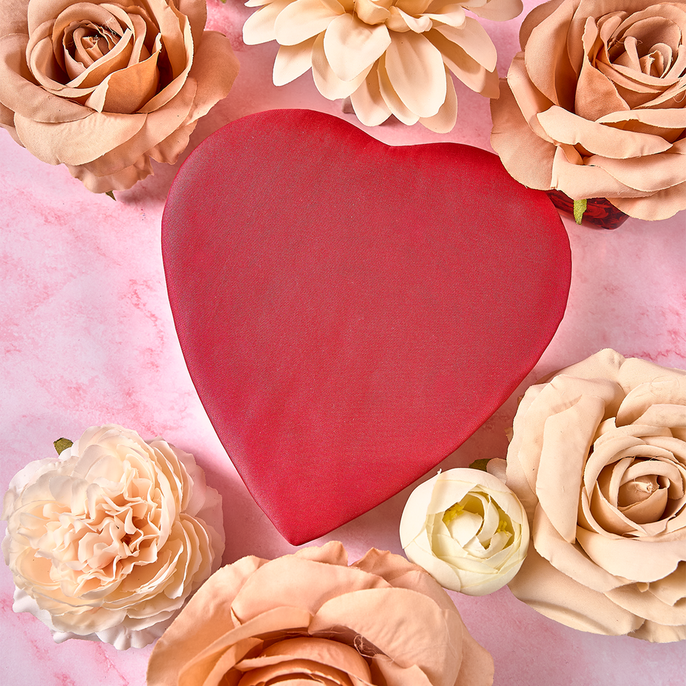 Heart Gift Box – Layla's Delicacies